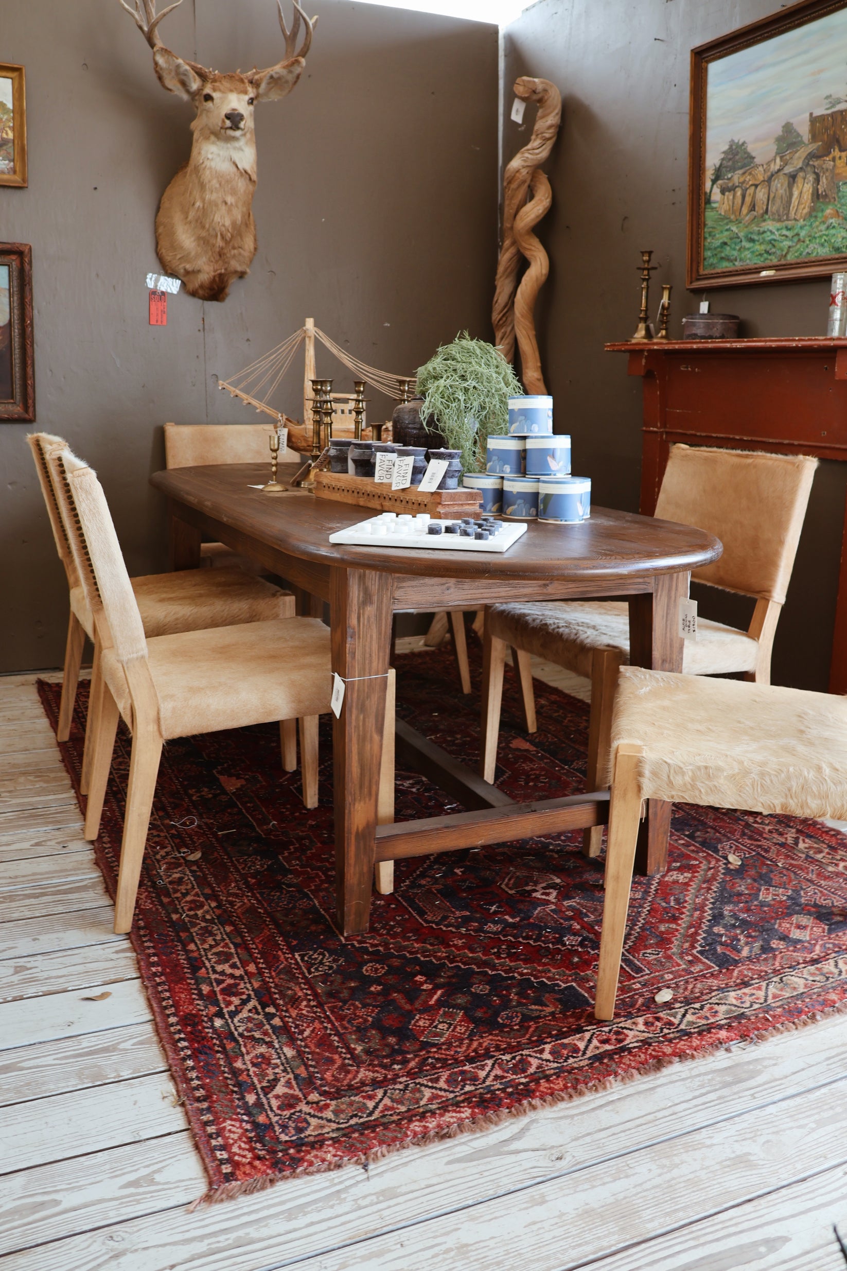 ALFIE DINING TABLE – FIND & FAVOR